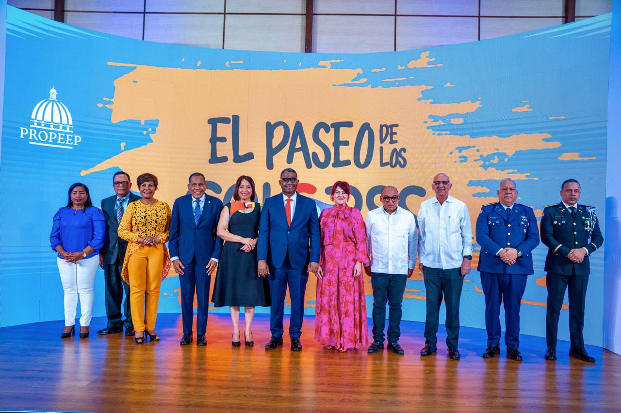 Propeep presenta primera edición del álbum “El Paseo de los Colores ...